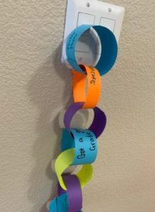 3 Paper Craft Ideas for Thanksgiving (Easy & Fun) Projects on ...