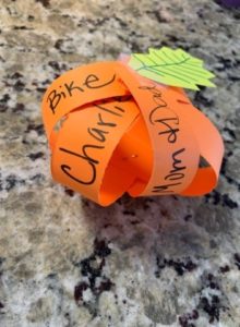 3 Paper Craft Ideas for Thanksgiving (Easy & Fun) Projects on ...